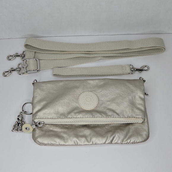 Kipling | Bags | Kipling Lynne Convertible Metallic Crossbody Bag ...